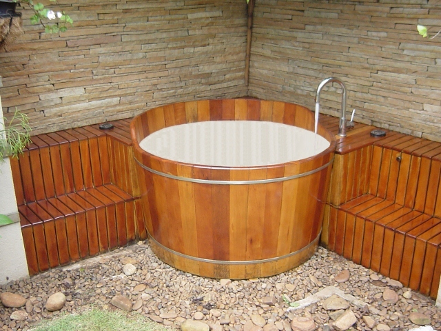 Ofurô Zenigame - Home